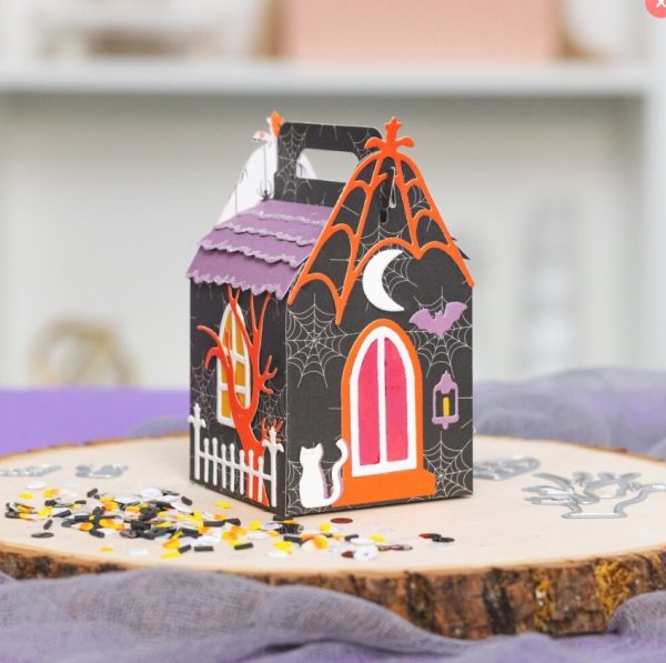 10+ Handmade Halloween and Fall Treat Bags and Boxes (with FREEBIES ...